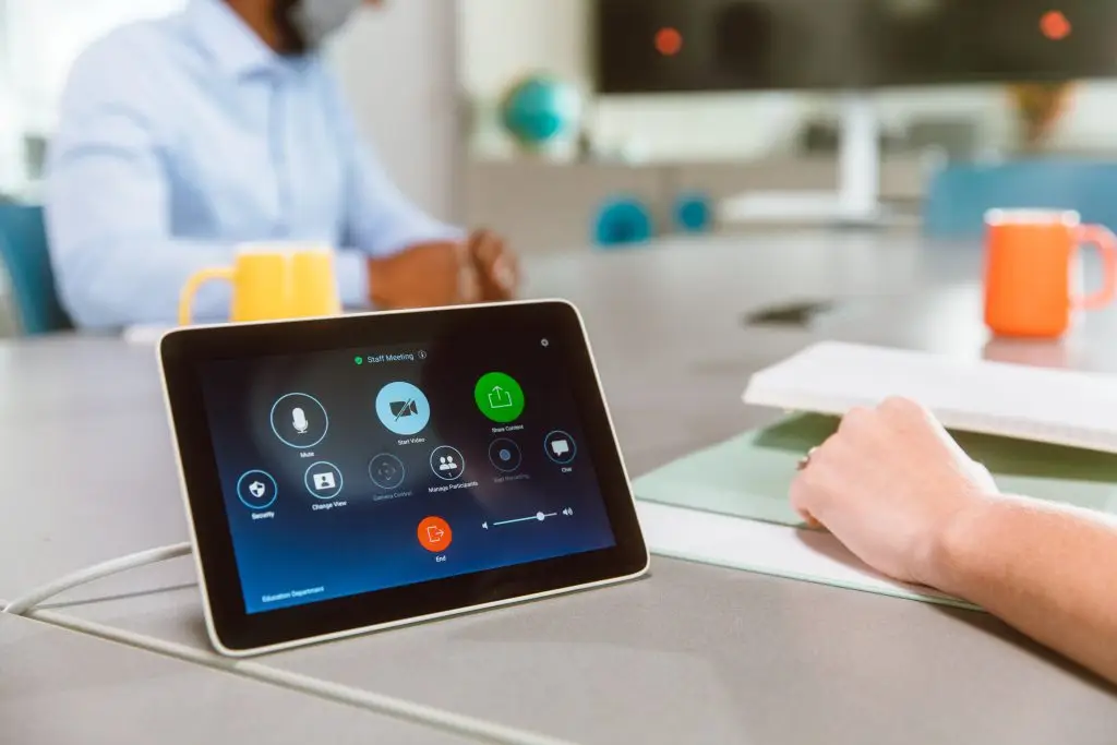 Zoom Rooms Equipment: Expert Answers To The Top 5 Questions